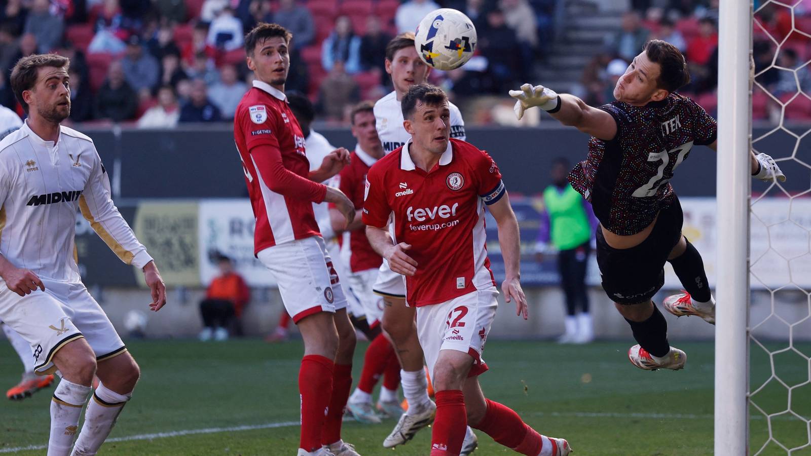 Coventry City now keen on signing Man Utd player who's Bristol City's ...