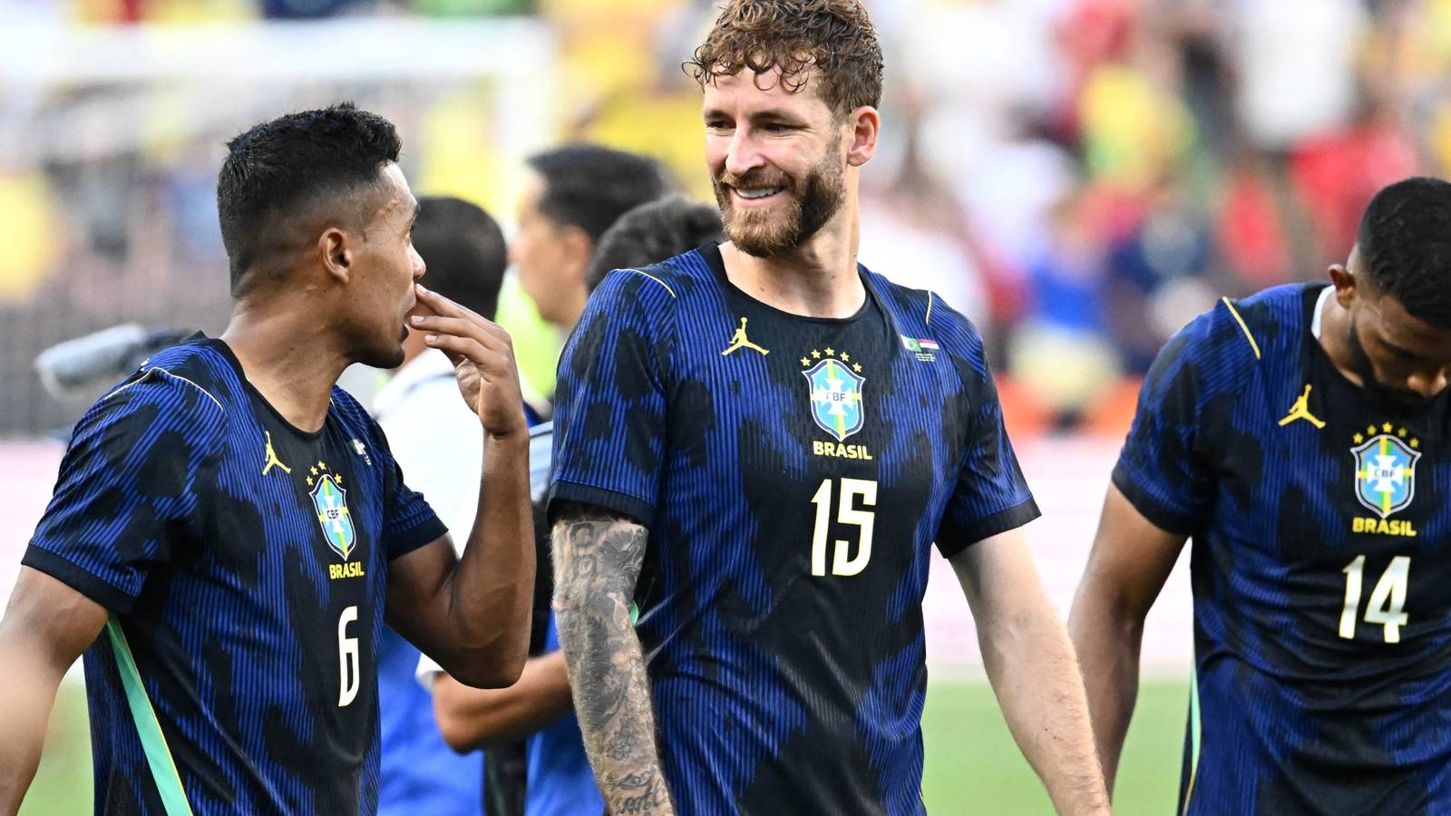 Nottingham Forest and West Ham launch moves to sign Leo Pereira
